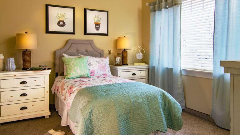 Boone Ridge | Senior Living in Salem, OR | Mosaic